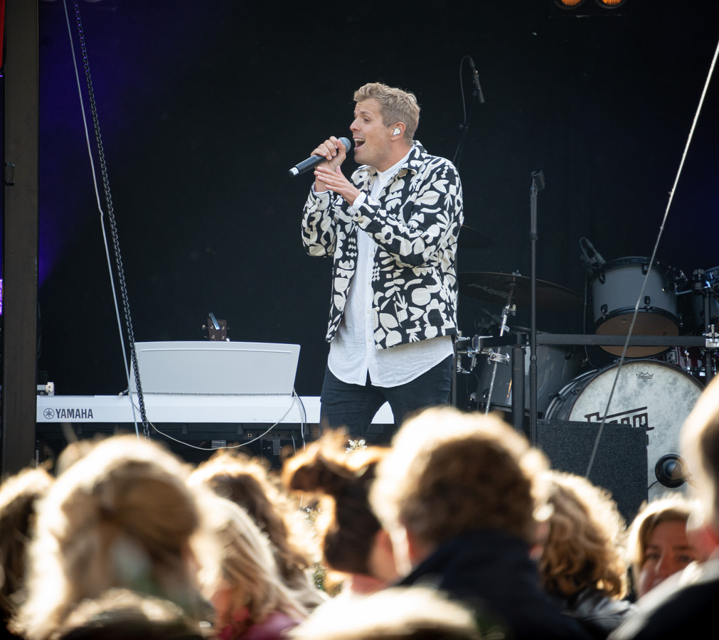 Edwin Evers en Jaap Reesema, allebei mét band, naar Vrienden van Rossum ...