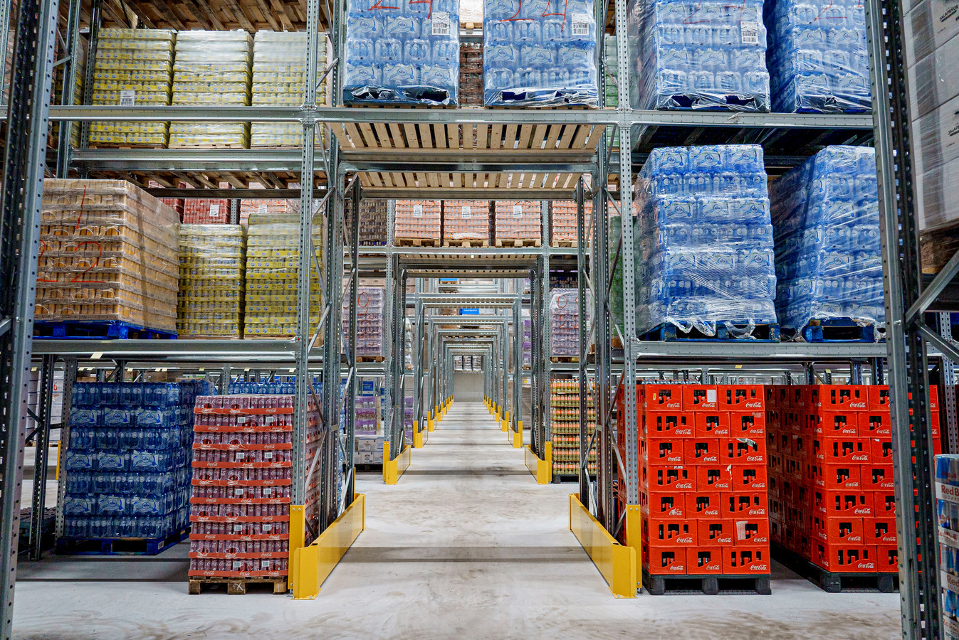 Van afwashulp tot eigenaar nieuw distributiecentrum: het succesverhaal ...