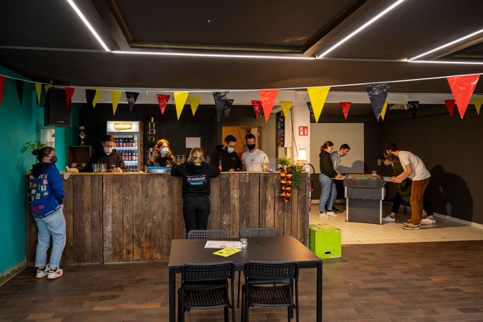 Jeugdhuis neemt na meer dan een jaar sluiting nieuwe start: “Belangrijk ...