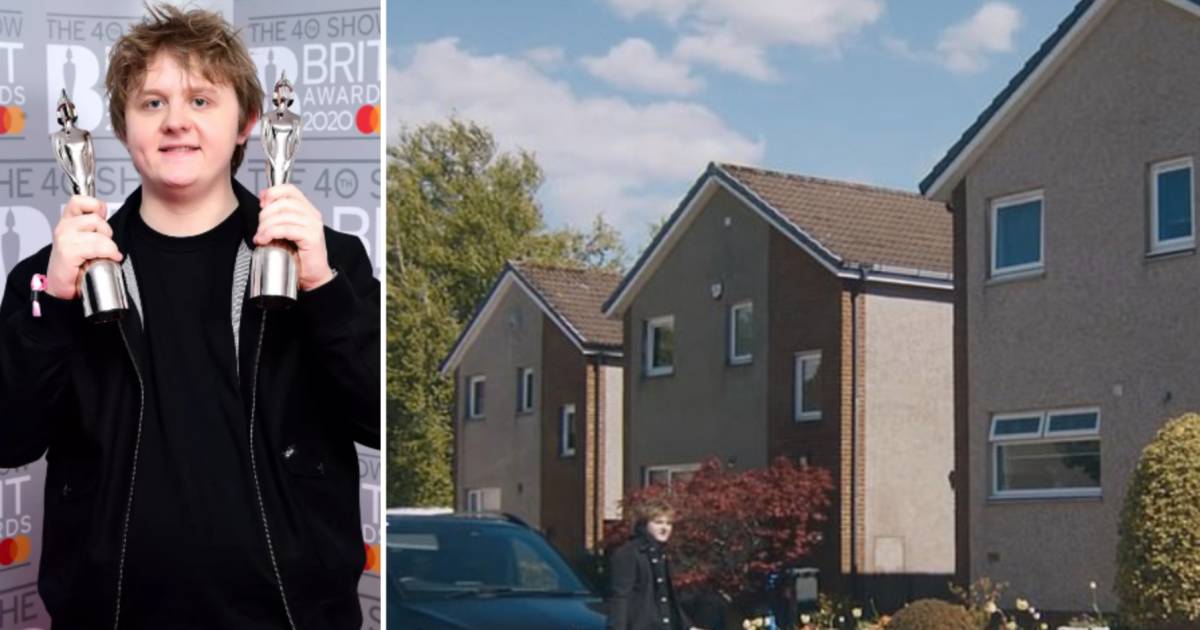 BINNENKIJKEN. Lewis Capaldi heeft 10 miljoen euro op de bank staan ...