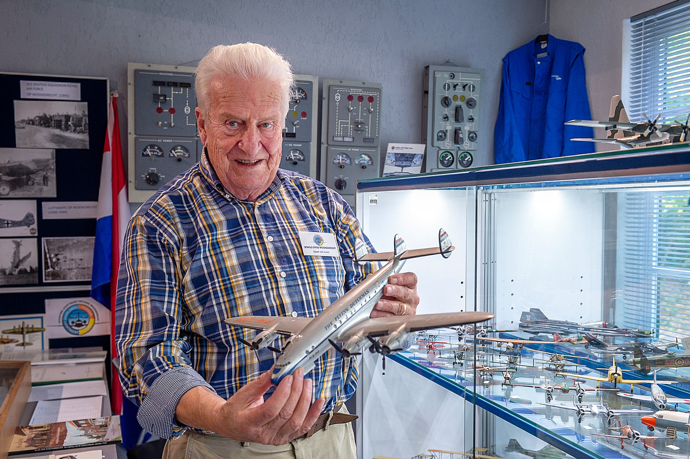 Wings Over Woensdrecht dolblij met unieke collectie modelvliegtuigen ...