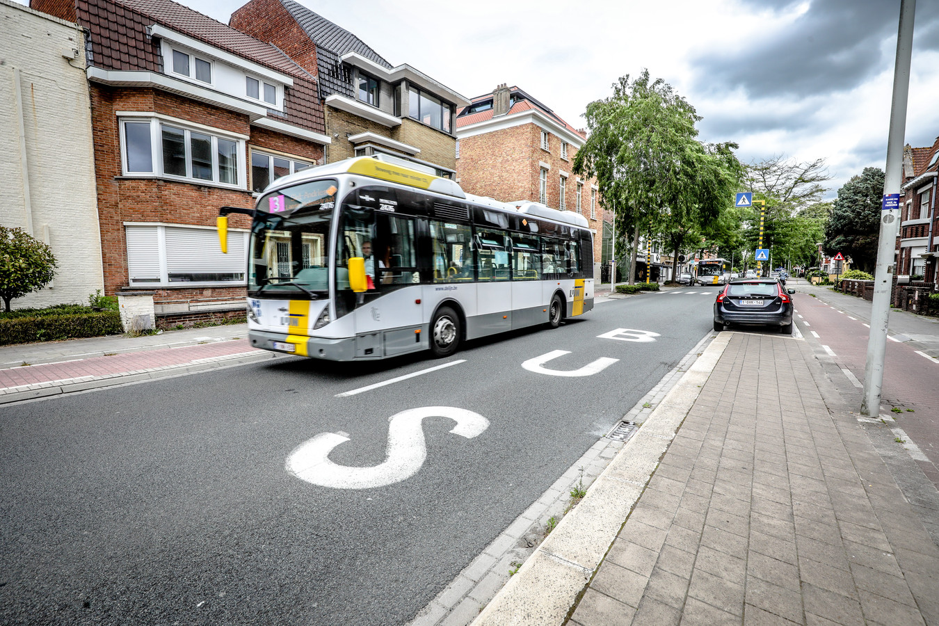 Stadsbestuur van Brugge houdt pas enquête over bussenplan in oktober ...