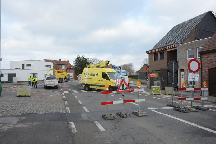 Werken aan N450 uit de startblokken, handelaars staan voor moeilijke ...