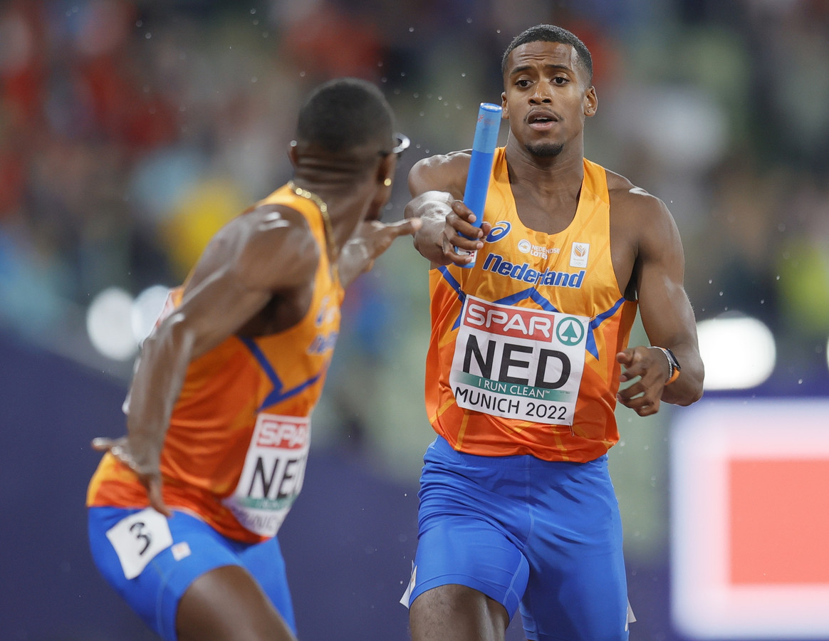Sublieme Femke Bol leidt estafettevrouwen naar goud: ‘Later potje ...