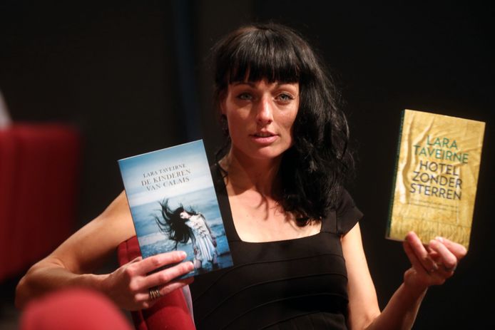 Debuutprijs voor schrijfster Lara Taveirne | Brugge | hln.be
