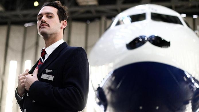 Quand les avions portent la moustache | Insolite | 7sur7.be