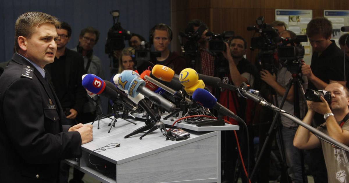 Twee personen opgepakt voor vergiftigen van alcohol in Tsjechië ...