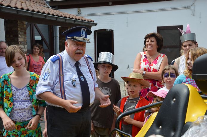 Commissaris Migrain getroffen door hersenbloeding | Erpe-Mere | hln.be