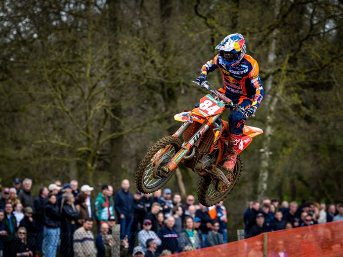 Motorcrosser Jeffrey Herlings wint Grote Prijs van Spanje en vestigt ...