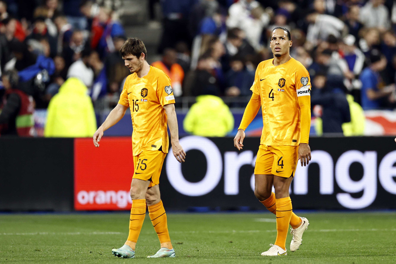 Marten de Roon na pak slaag voor Oranje: ‘Een grafstemming in de ...