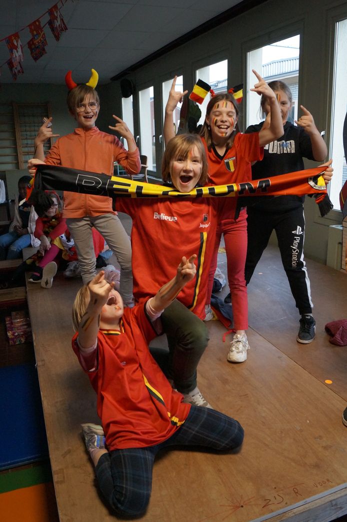 Kinderen basisschool De Springplank zien WK-verhaal van Rode Duivels ...