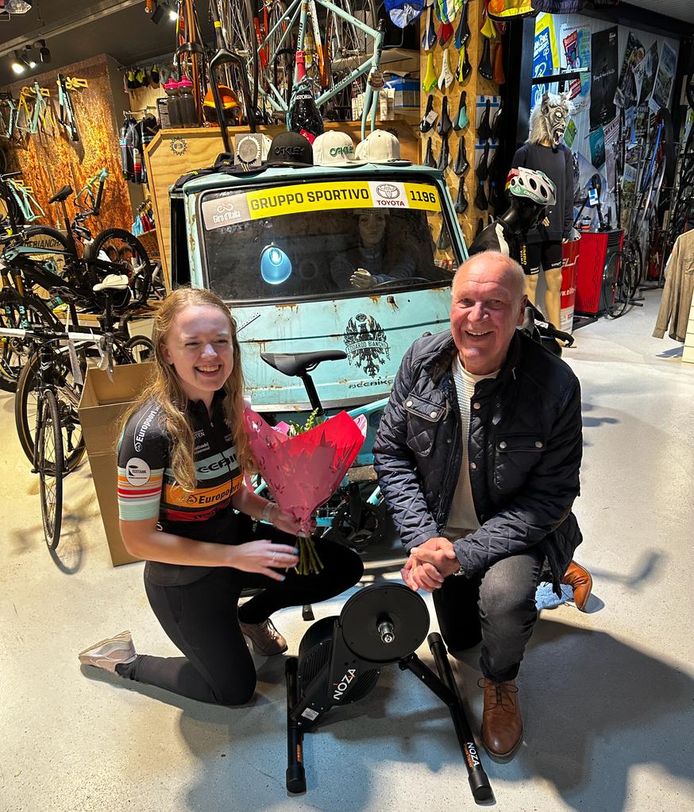 TMZ-koersen passen Lisanne de Munnik (21) als een jas: ‘Er is een losse ...