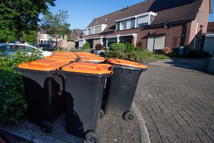 Extra PMD-containers voor grote gezinnen in Wierden | Reggestreek ...