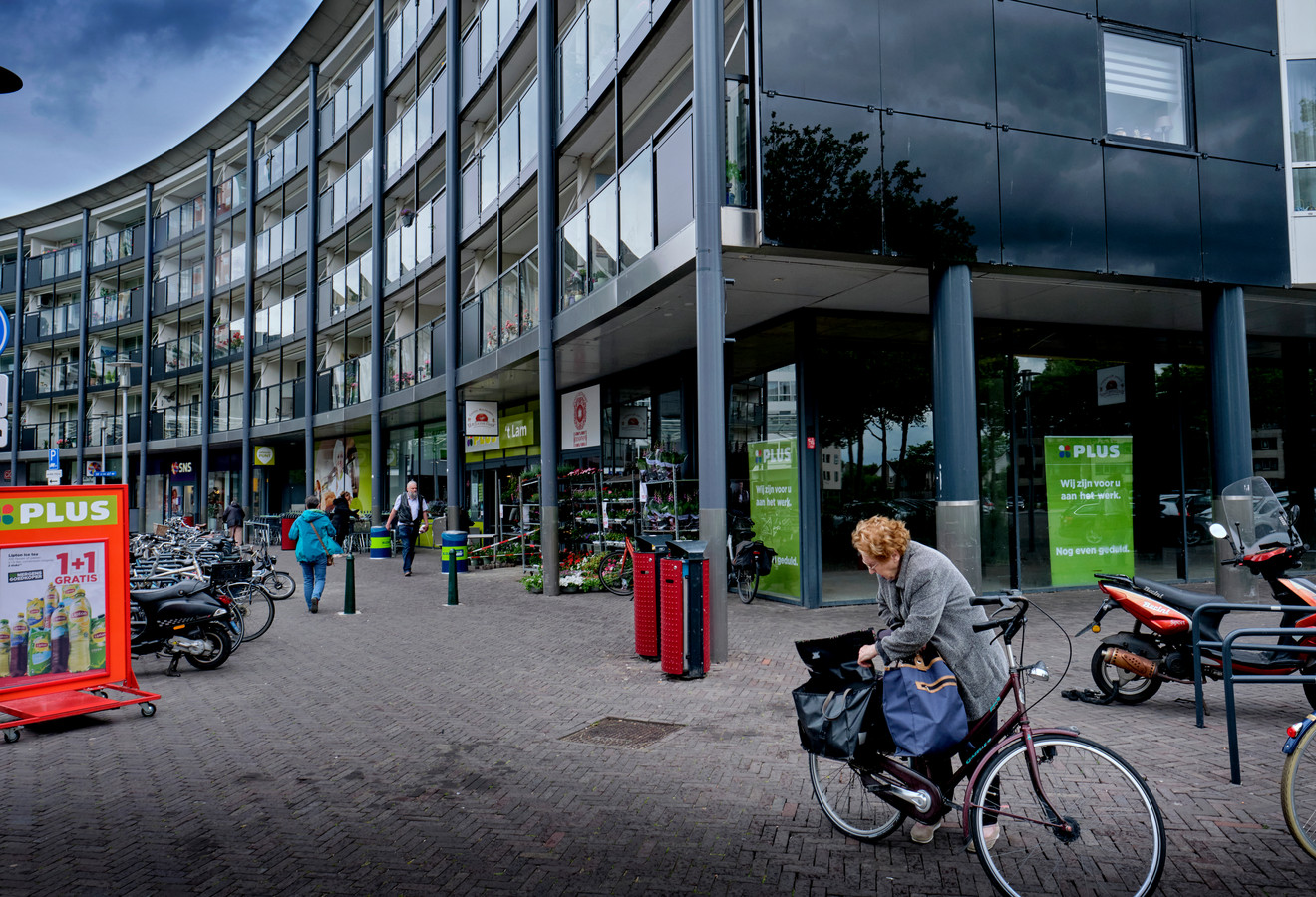 De ene na de andere wissel op de Bieshof: Plus breidt uit, Brokaathof is weg en komst Aldi nog ...