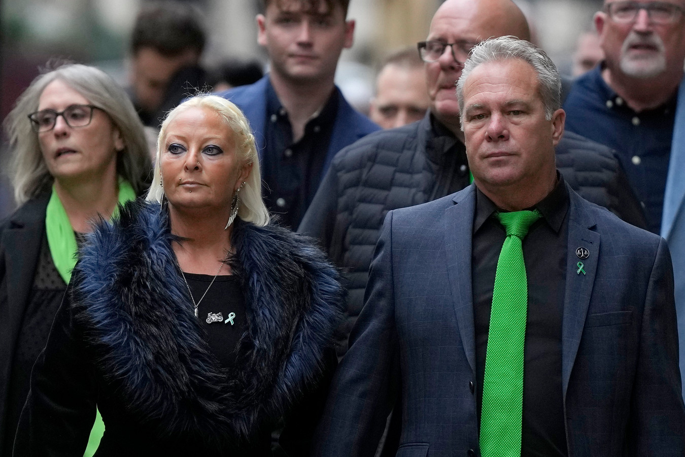 Gevluchte diplomatenvrouw die tiener doodreed zegt schuldig te zijn aan ...