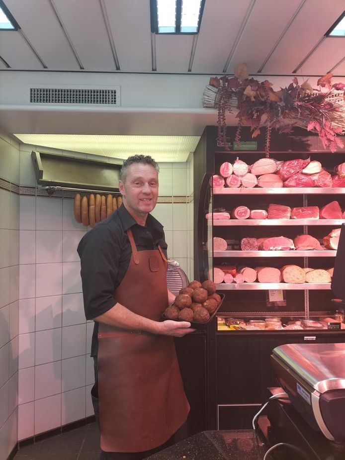 Gehaktbal van slagerij Groenewegen in race voor lekkerste bal van Nederland | Westland | AD.nl