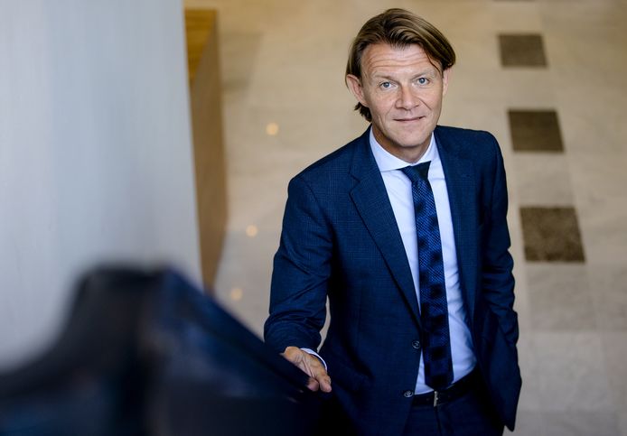 Advies aan Plasterk: ‘Arbeidsproductiviteit moet omhoog, dus verminder ...