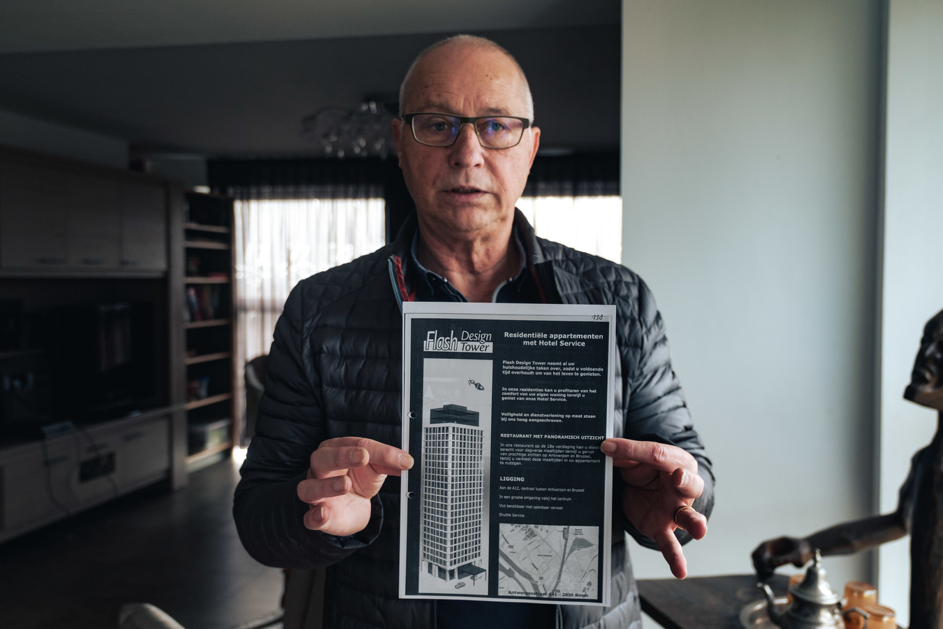 Bruno (67) woont al tien jaar in ‘onbewoonbare’ Flash Design Tower ...