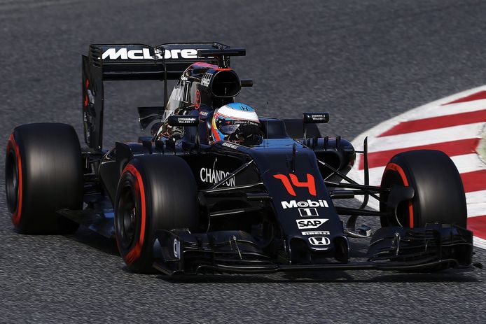 Alonso besluit pas volgend jaar over toekomst | Formule 1 | AD.nl Alonso besluit pas volgend jaar over toekomst | Formule 1 | AD.nl