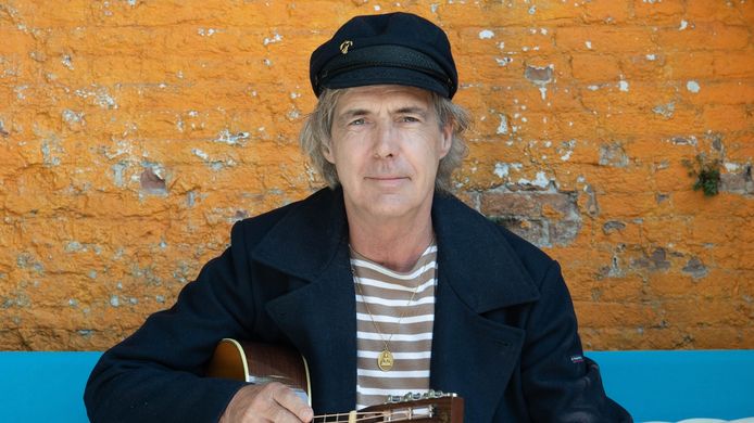 Jaren tachtig-icoon Hans de Booij terug op podium, want ook poëten ...