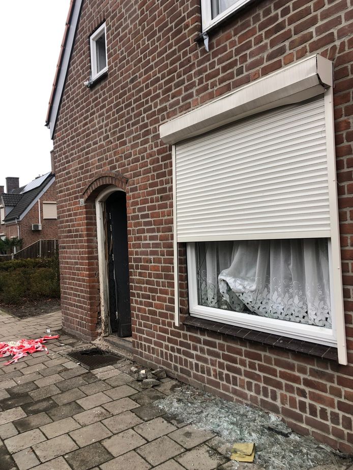 Zware explosie in Uden, bewoner blijft ‘wonder boven wonder’ ongedeerd ...