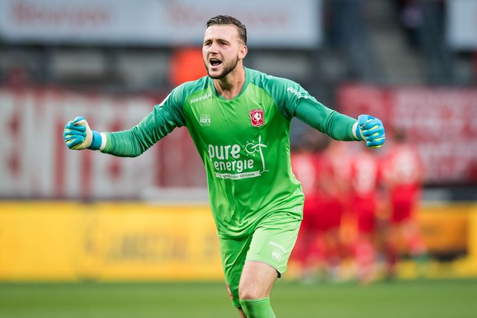 Drommel heeft in Eindhoven zware handschoenen om te vullen: ‘Het is wel ...
