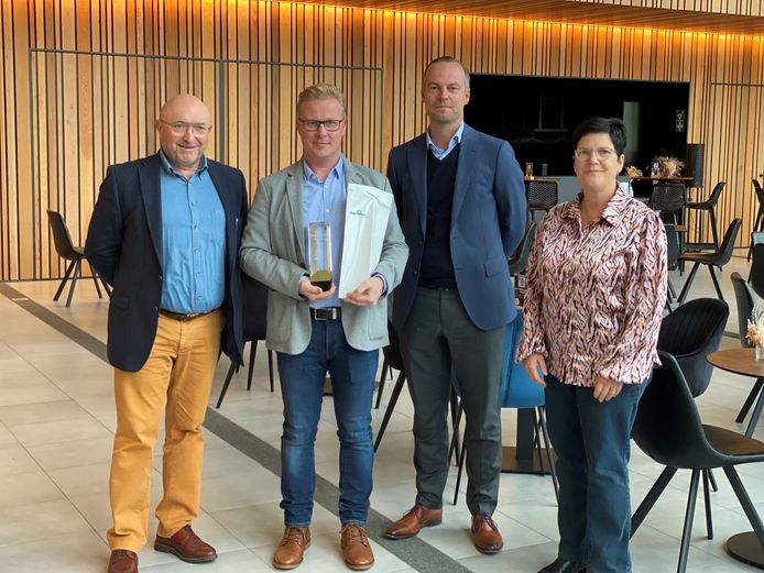 Slimste cyberexpert van Vlaanderen is IT-Manager Kris van gemeente Erpe ...