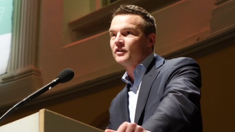 Verjonging in makelaarsclub met benoeming van Sven Heinen | Het Parool