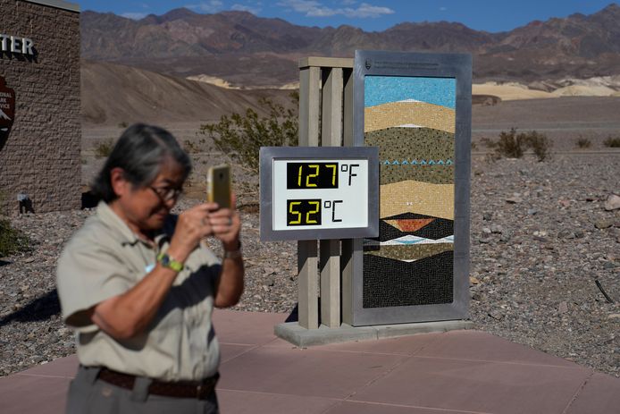 Kwik haalt bijna 53 graden in Death Valley: “Heetste septemberdag ooit ...