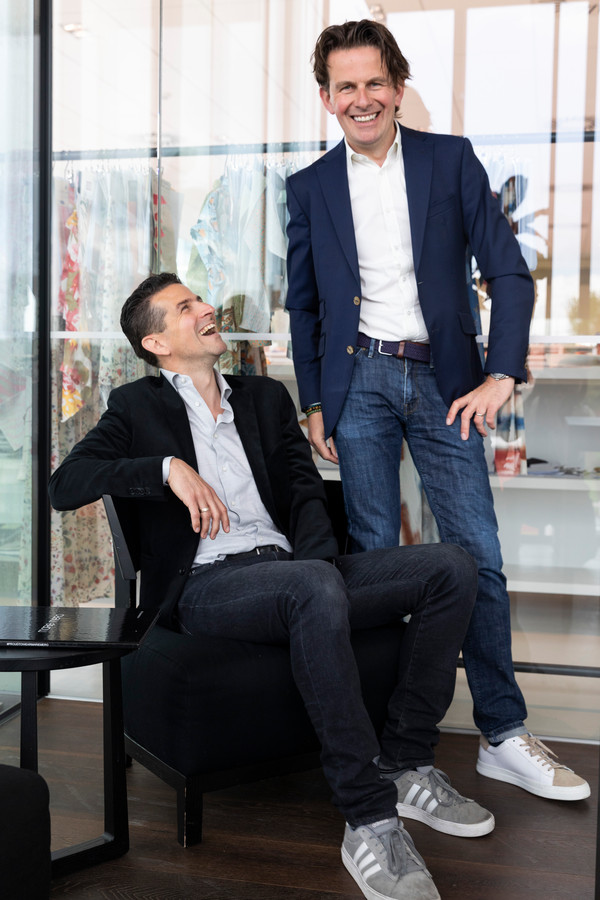 FIER OP OOST. Broers Steven (50) en Ruben (46) bouwen aan modemerk ...