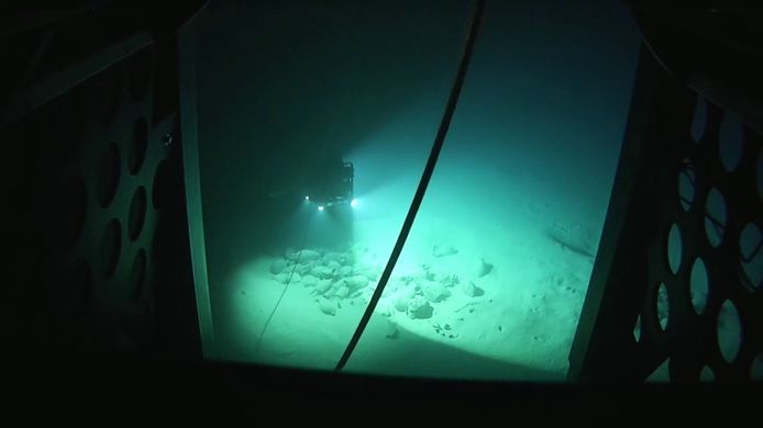 Eerste beelden onderwaterschatten op ruige zeeroute geven kijkje in ...