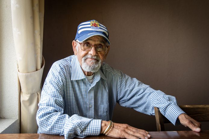 Bobje (87) was de eerste allochtoon op Noord-Beveland: "Ik voel me ...
