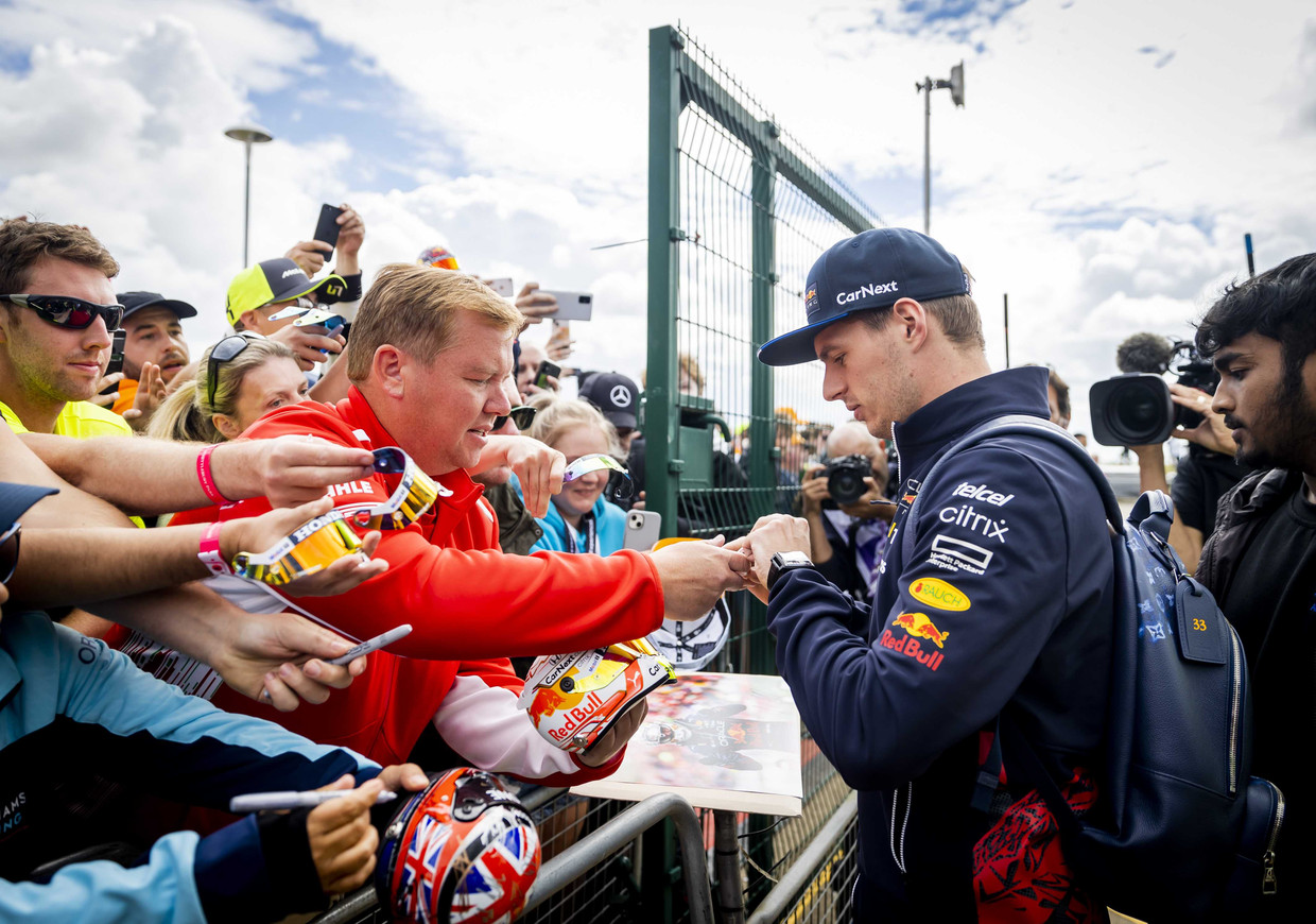 Op Silverstone leeft de rivaliteit tussen Verstappen en Hamilton als de ...