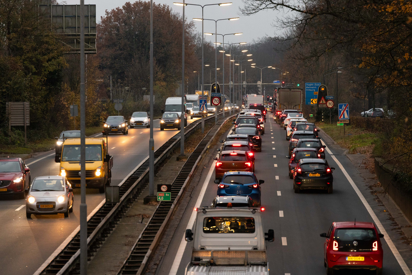 Nog jaren in de file op de N65 tussen Den Bosch en Tilburg, want alle ...