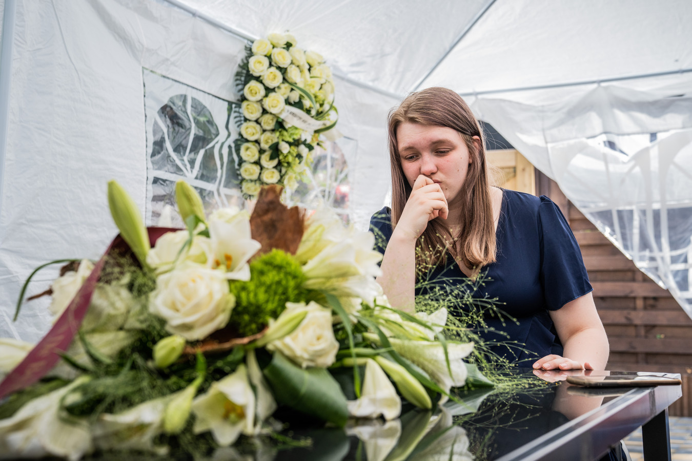 Kyana (22) getuigt voor het eerst over die gruwelijke brand die haar ...