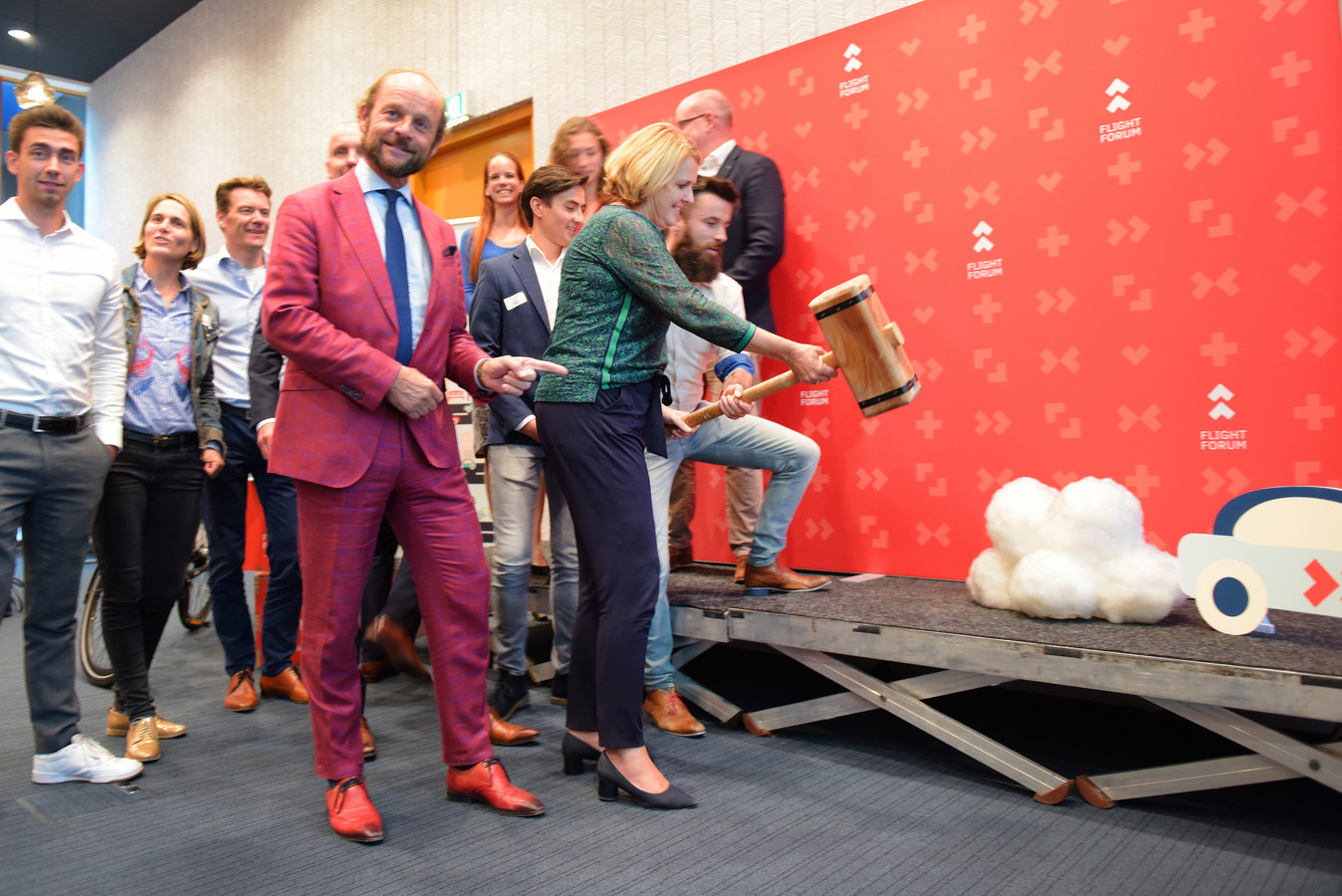 Eindhoven krijgt elektrische deelscooters van Go Sharing | Foto ...