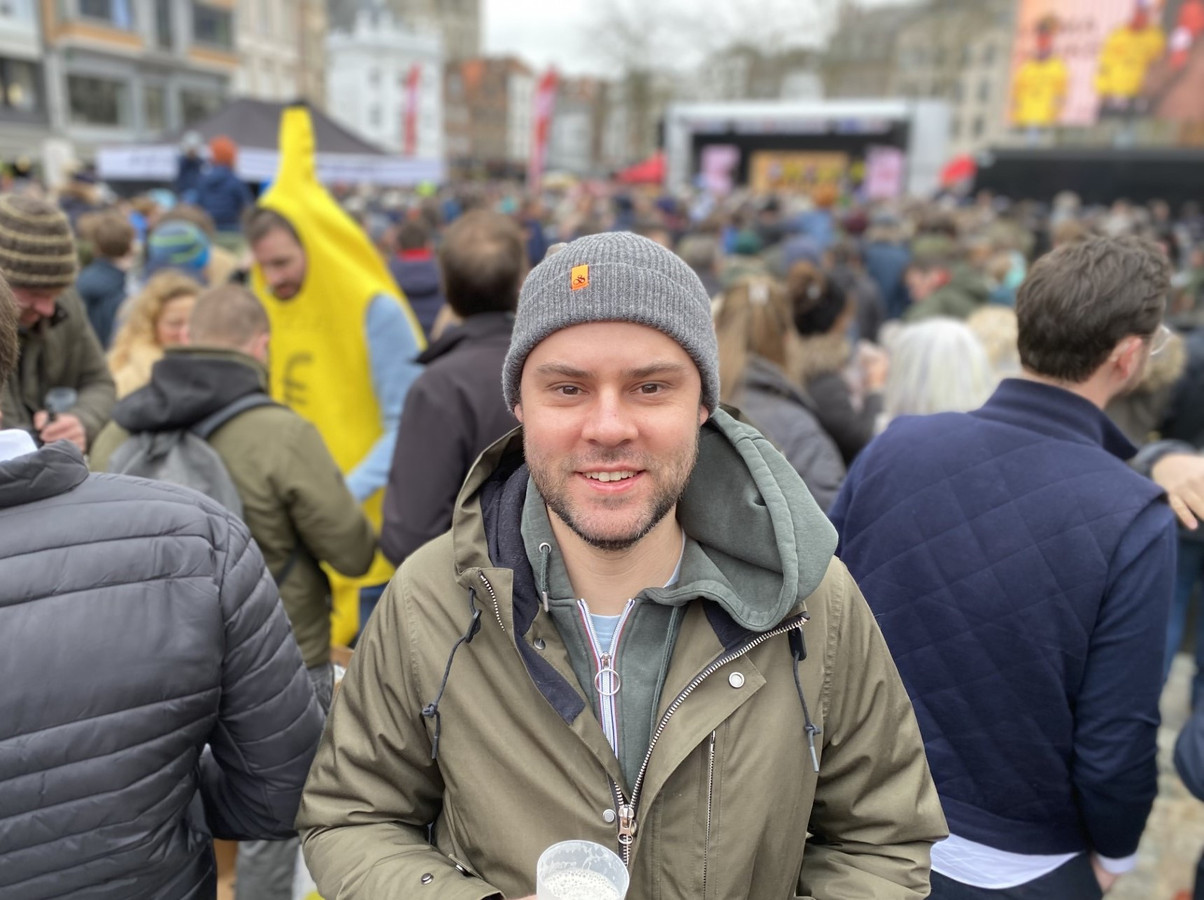 REPORTAGE. “Iedereen wint hierbij”: startgebeuren Kuurne-Brussel-Kuurne ...