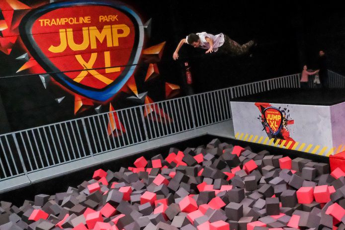Trampolinepark Jump XL opent in Brussel | Binnenland | hln.be