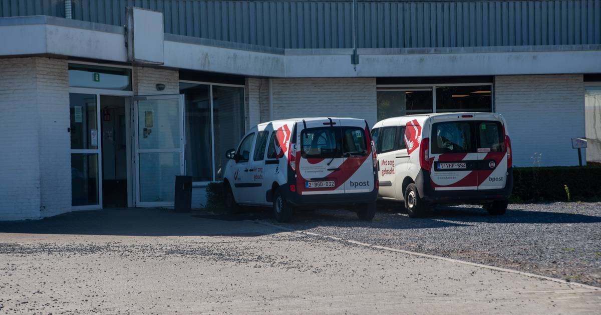 Staking bij sorteercentrum Bpost in Kwatrecht: “Tekort aan 18 ...