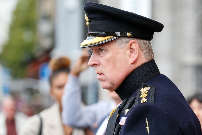 Prins Andrew start bedrijf met man die ook beschuldigd wordt van ...