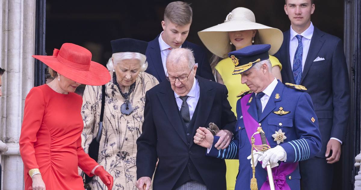 La première sortie publique du roi Albert II depuis son hospitalisation ...