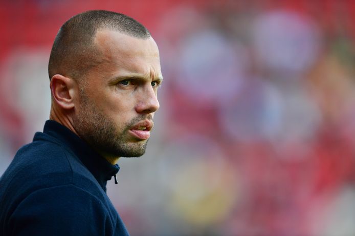 Duel met FC Twente was zijn laatste: Ajax niet verder met John Heitinga ...