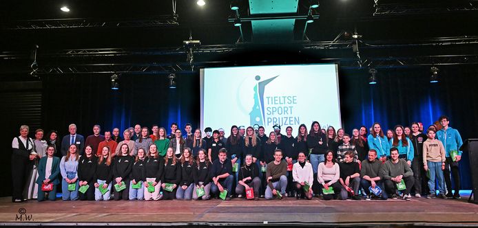Tielt huldigt sportkampioenen | Tielt | hln.be