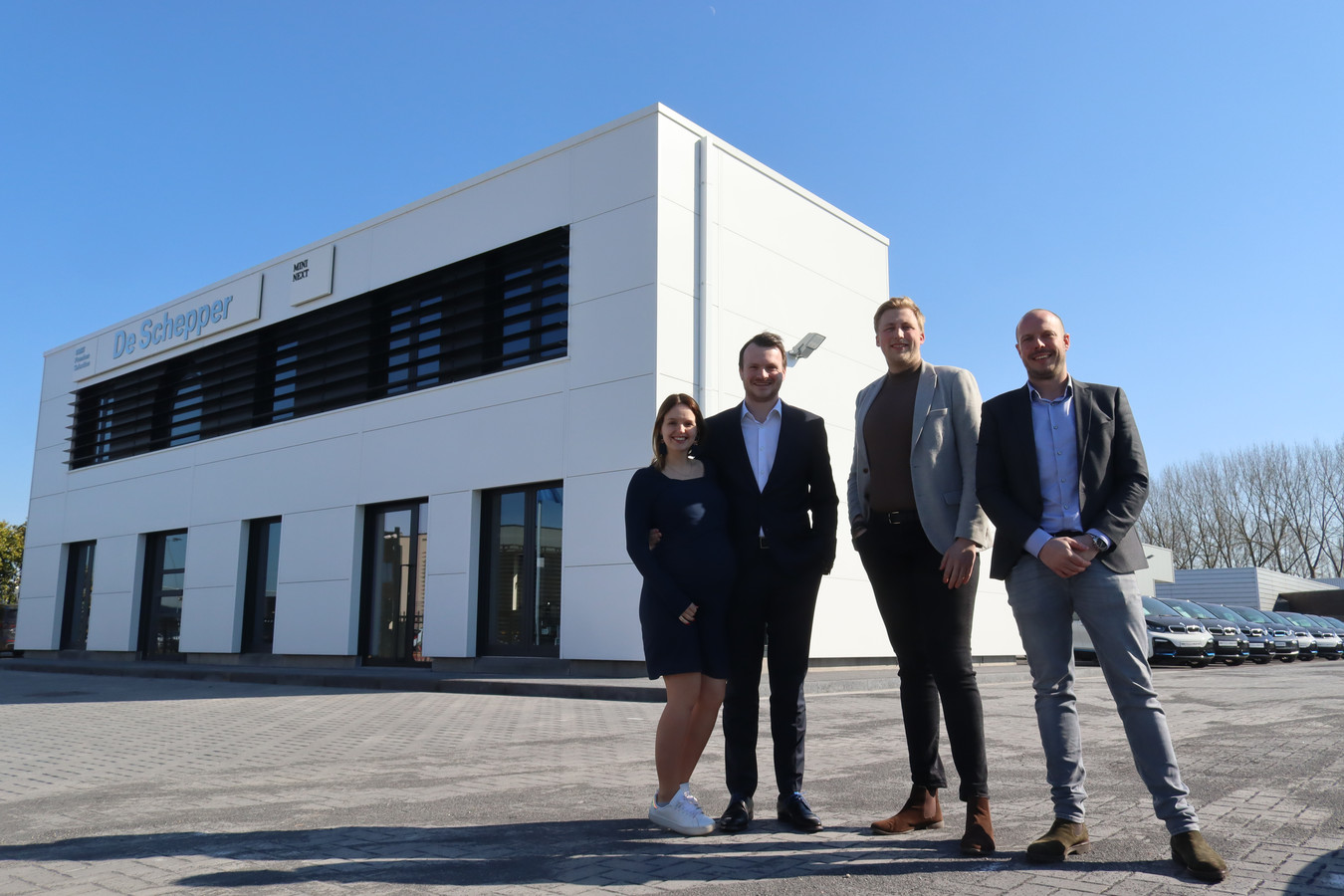 BMW De Schepper opent nieuwe garage voor tweedehandswagens: “Vraag ...