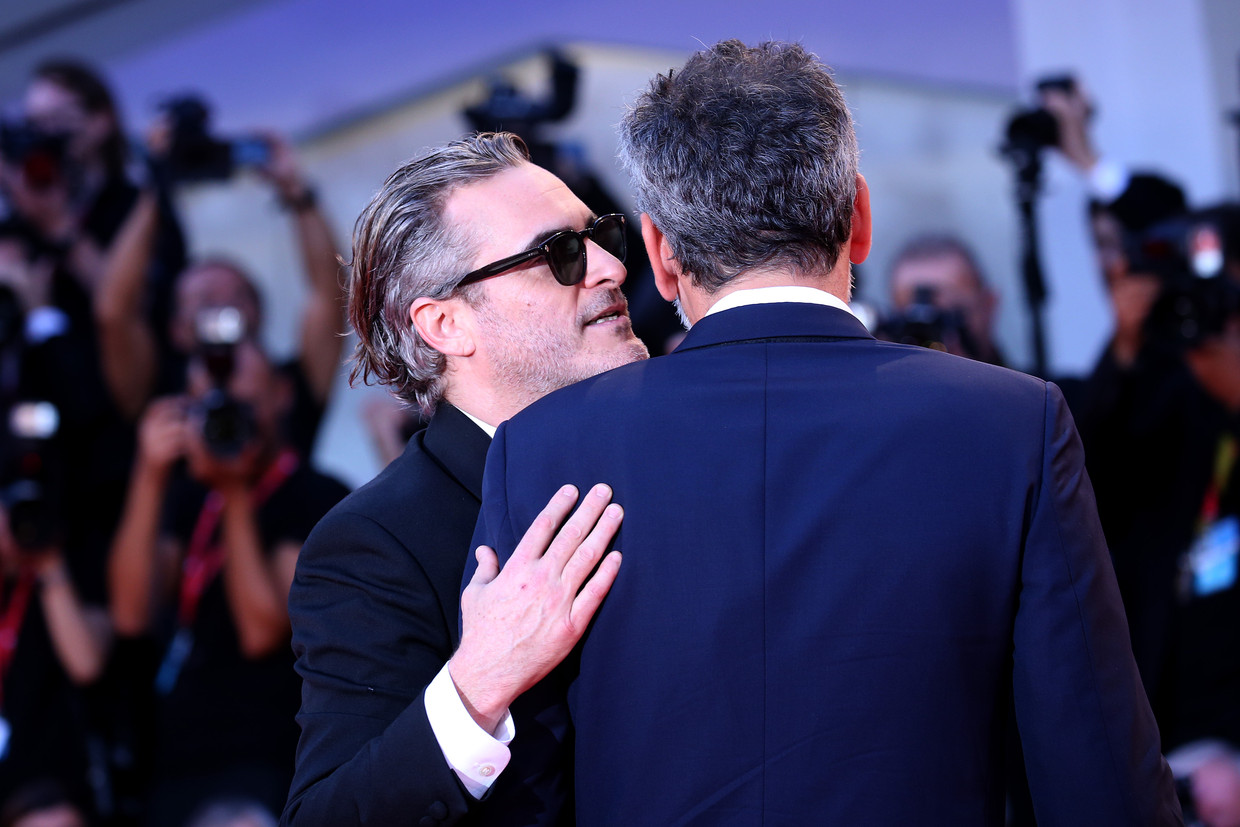Joaquin Phoenix zet met zijn joker het Venetië Filmfestival in vuur en vlam