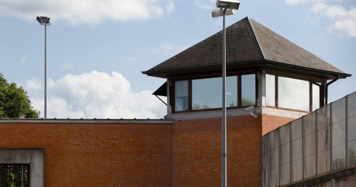 Opnieuw ontsnapping uit gevangenis van Merksplas | Gevangenissen | hln.be