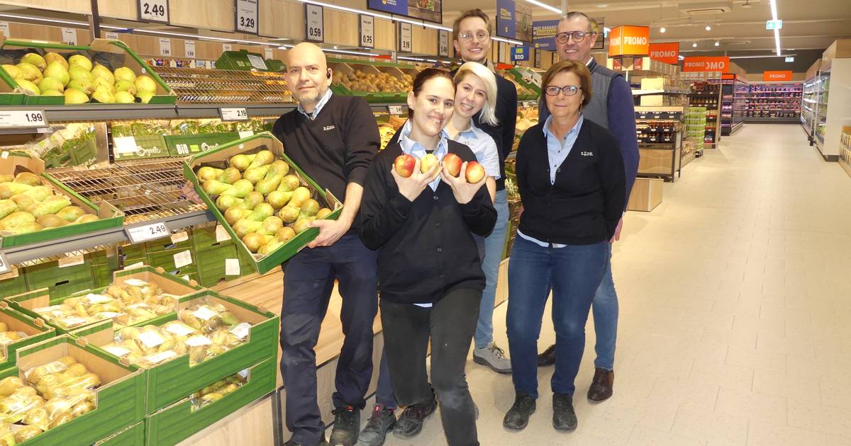 Lidl opent na jaar bouwen nieuwe winkel in Deinze: “Extra parking ...