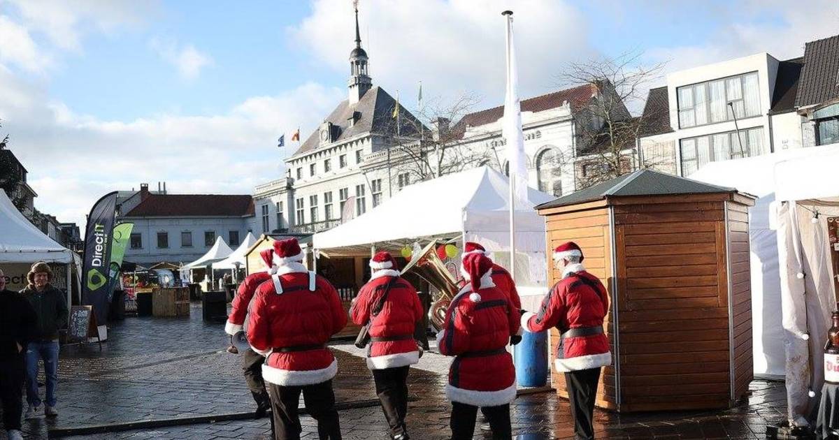 De kerstmarkt breidt uit naar De Vrijheid, maar moet daar 2 uur vroeger ...