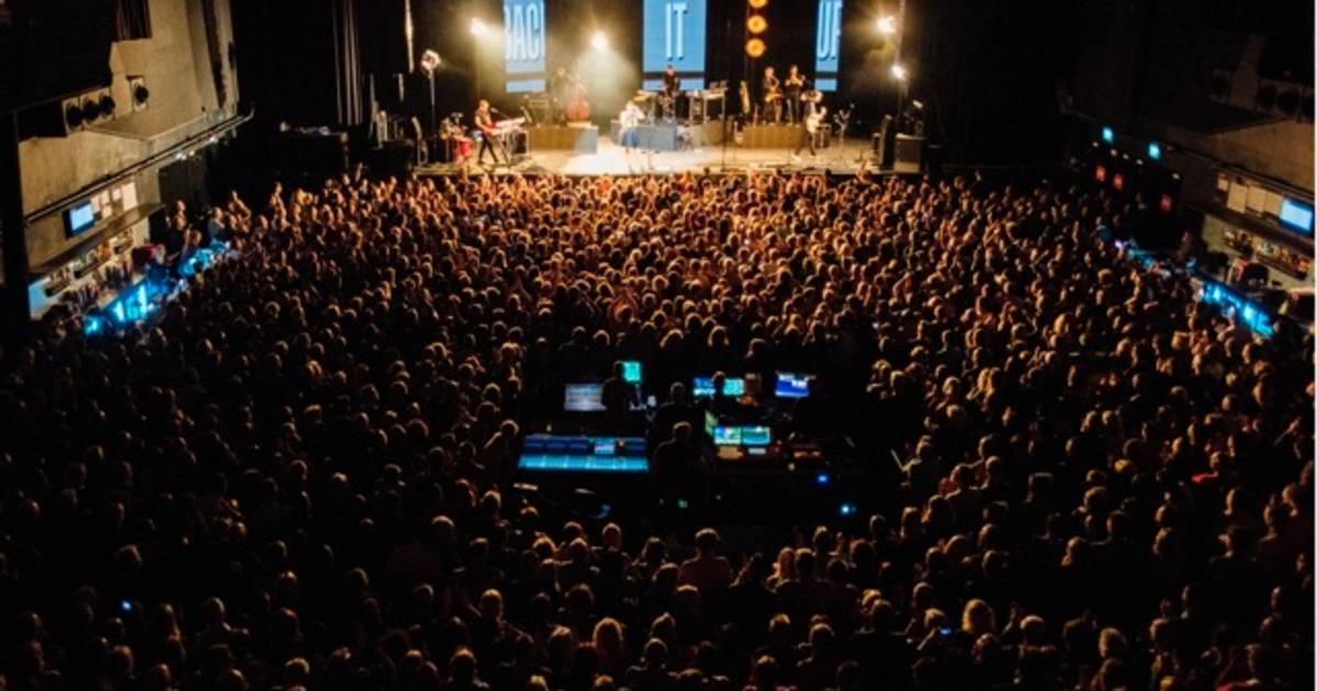 Poppodium 013 een maand na de grote verbouwing: bevallen de zalen ...