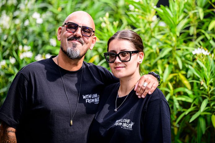 Antwerpse dj Delafino draait met dochter Luna op Tomorrowland: “Heel ...